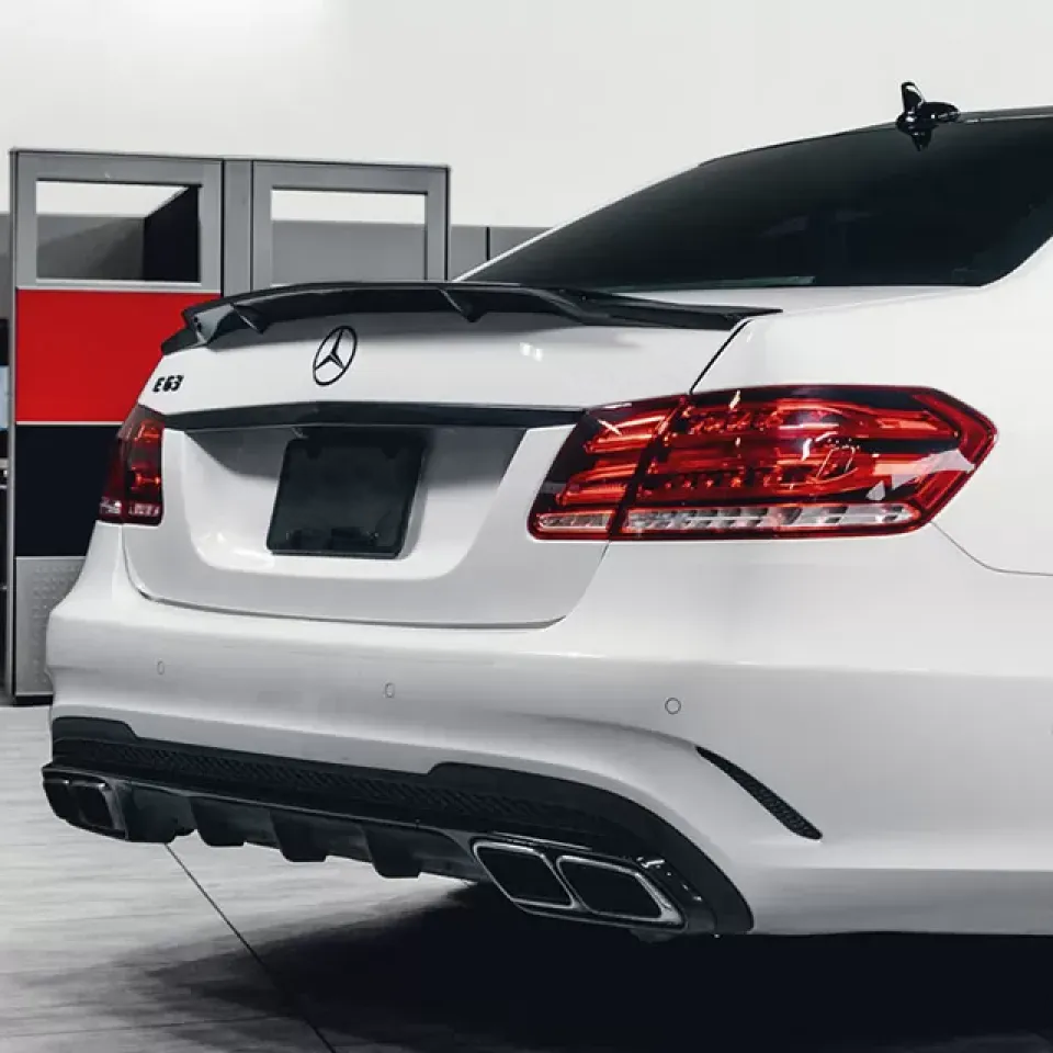Mercedes Carbon Fiber Renntech Style Rear Spoiler for W212 Sedan